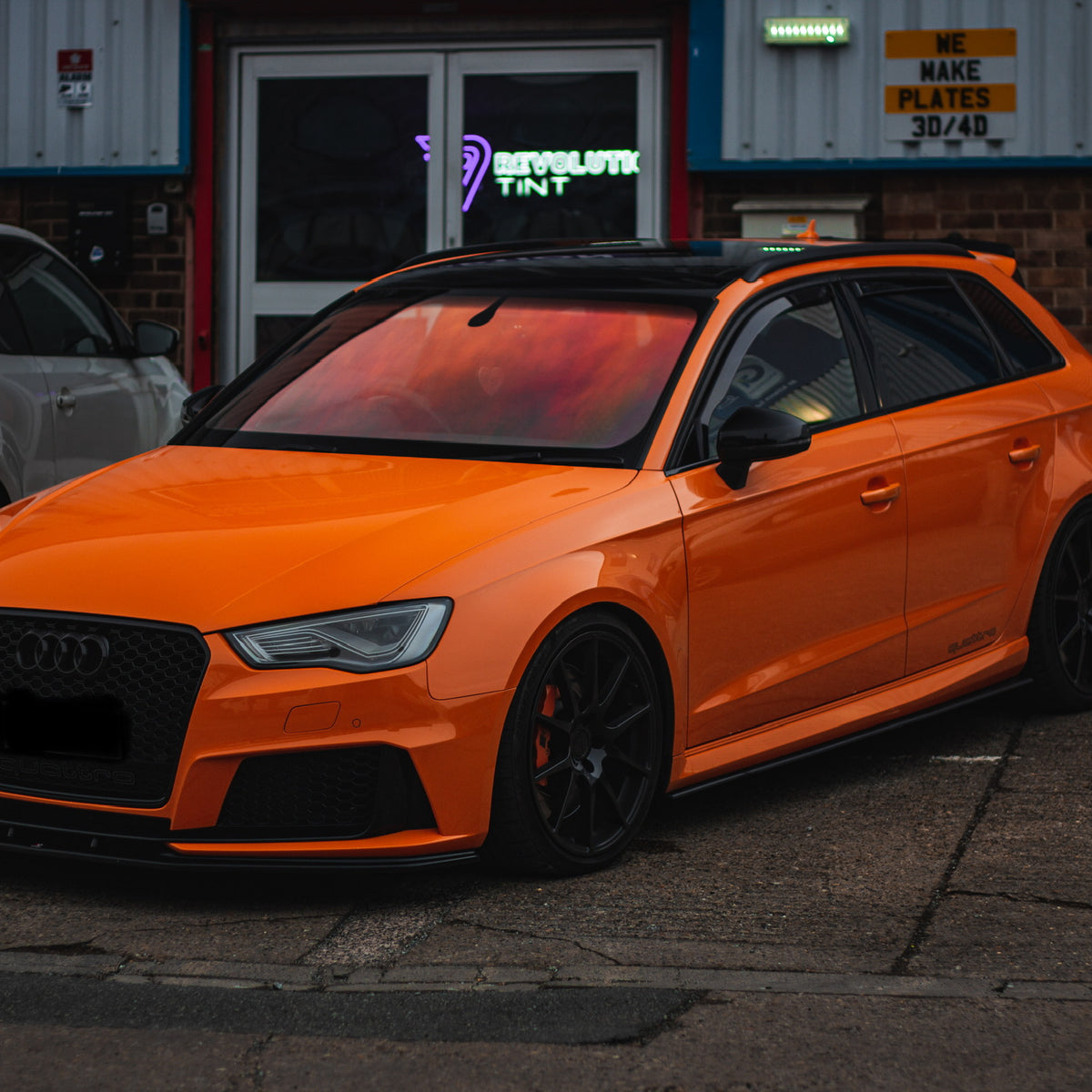 Chameleon tinting service - small windscreen (up to 75cm high ...