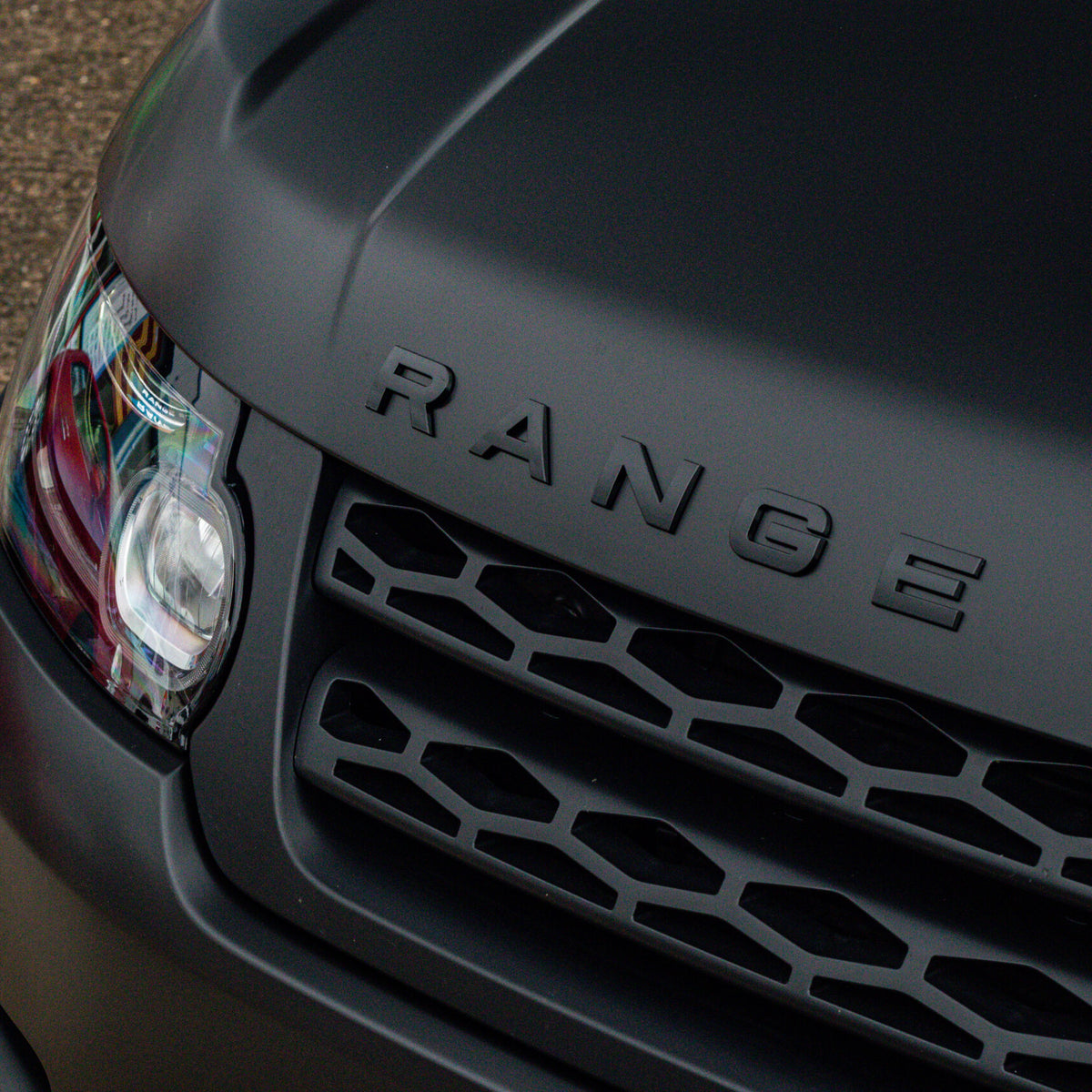 Range Rover badge – Revolution Tint